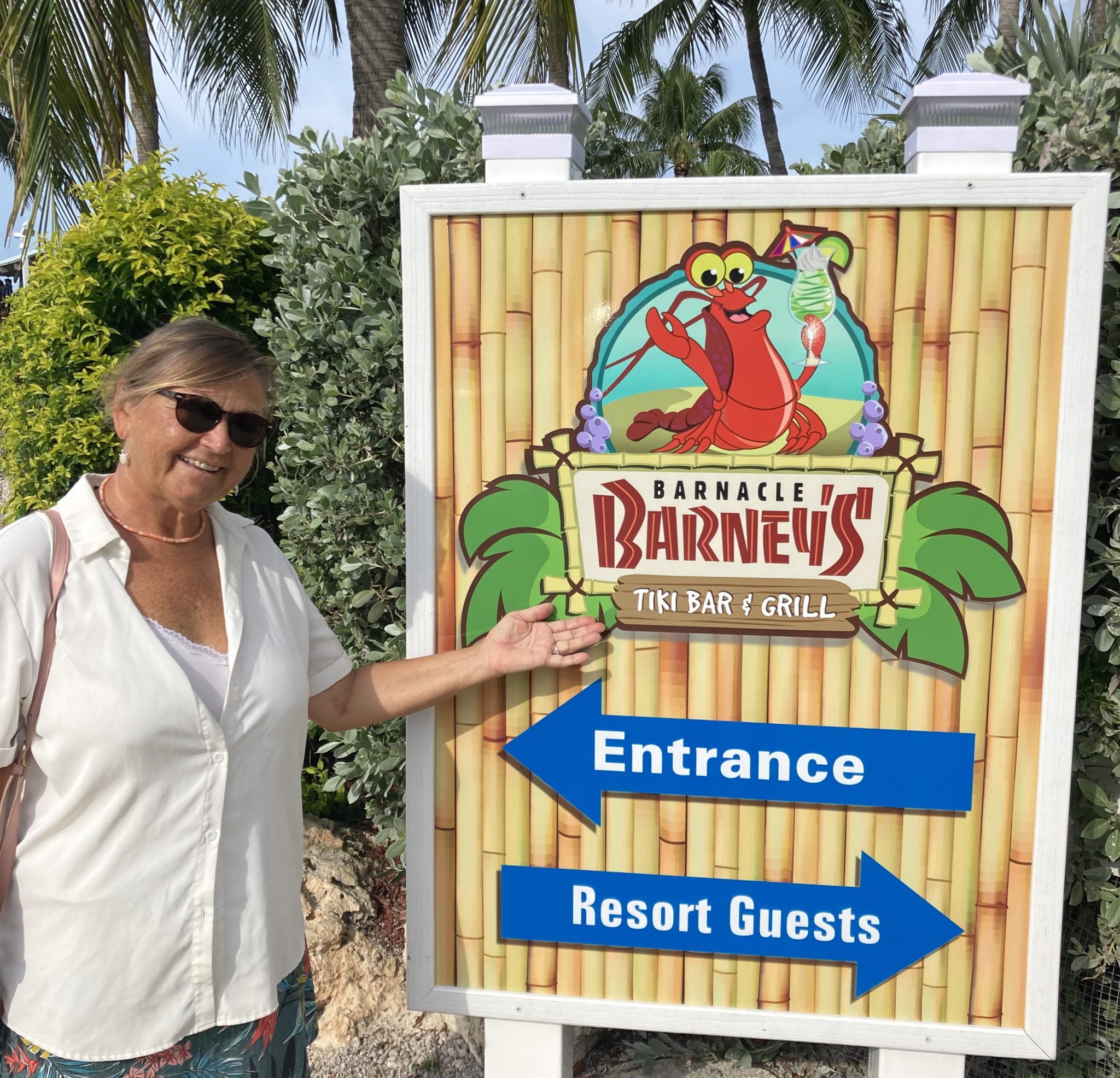 Guide to Tiki Bars of Marathon | Under the Boom